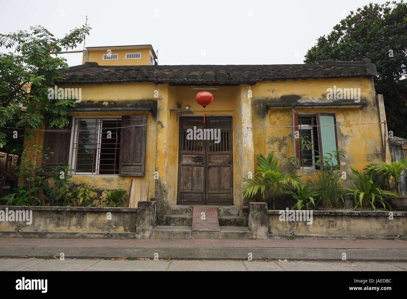 Old asian house hi-res stock photography and images - Alamy