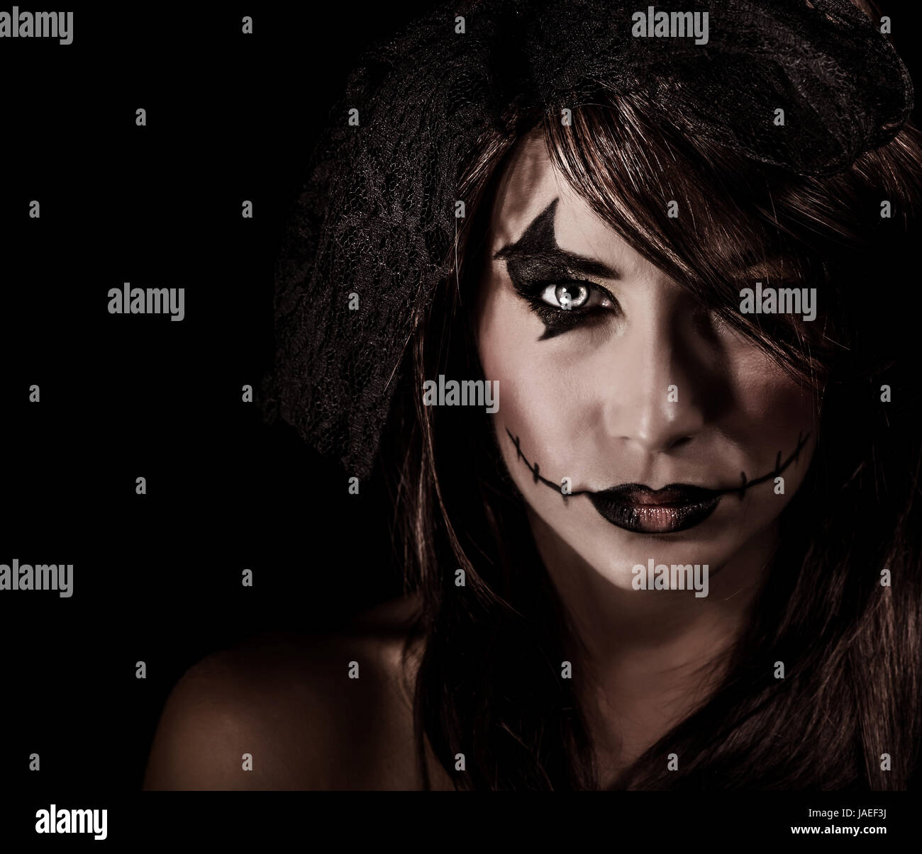 Vampire facial beauty hi-res stock photography and images - Alamy