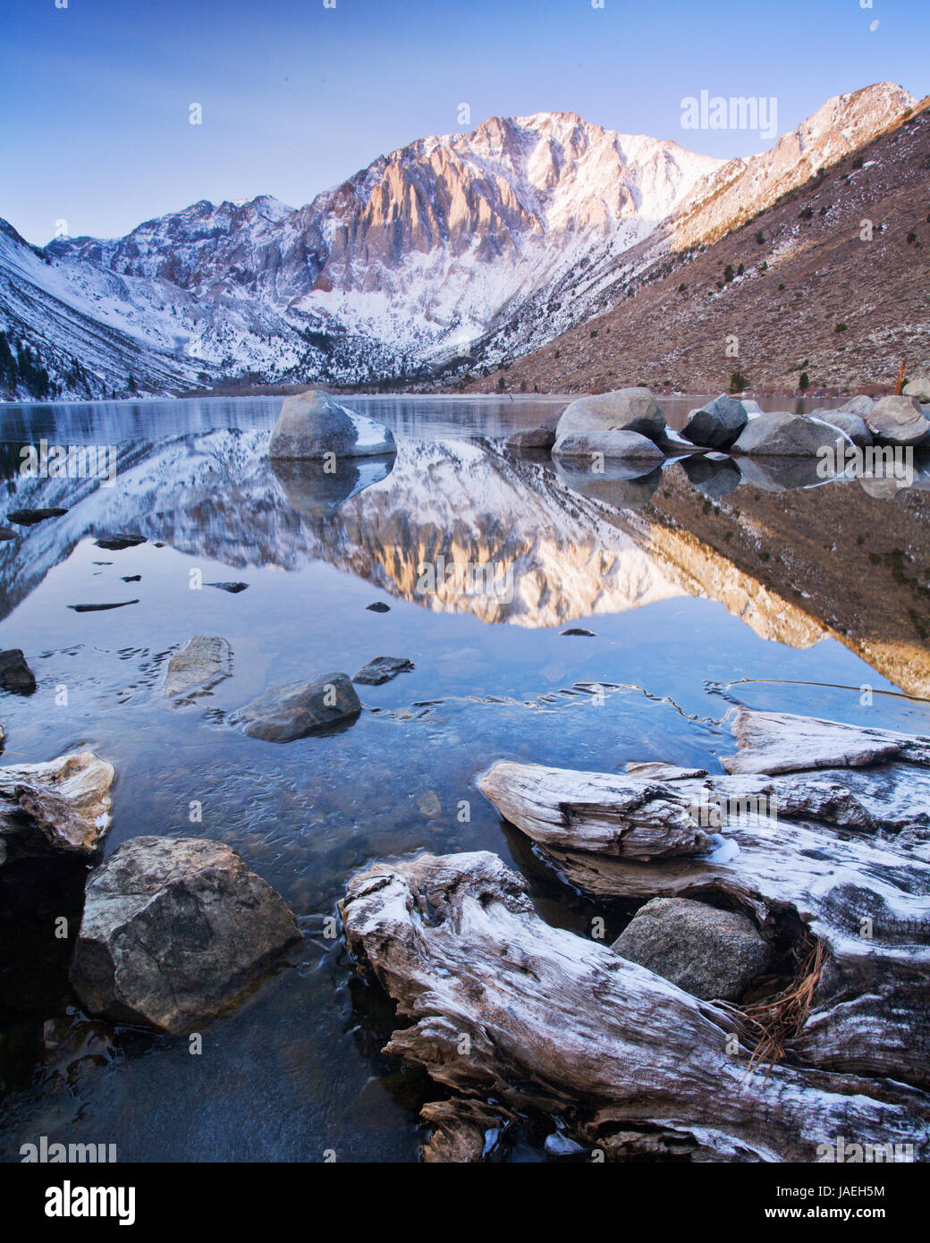 Cold Morning at Convict Lake Stock Photo - Alamy
