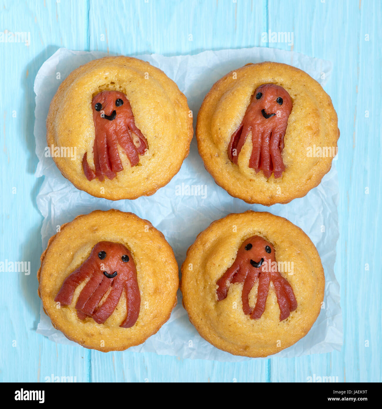 Cornbread art hi-res stock photography and images - Alamy