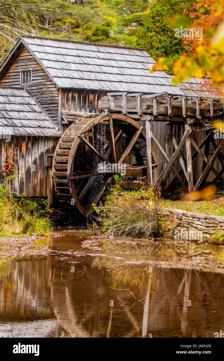 Mabry mill on blue ridge hi-res stock photography and images - Alamy