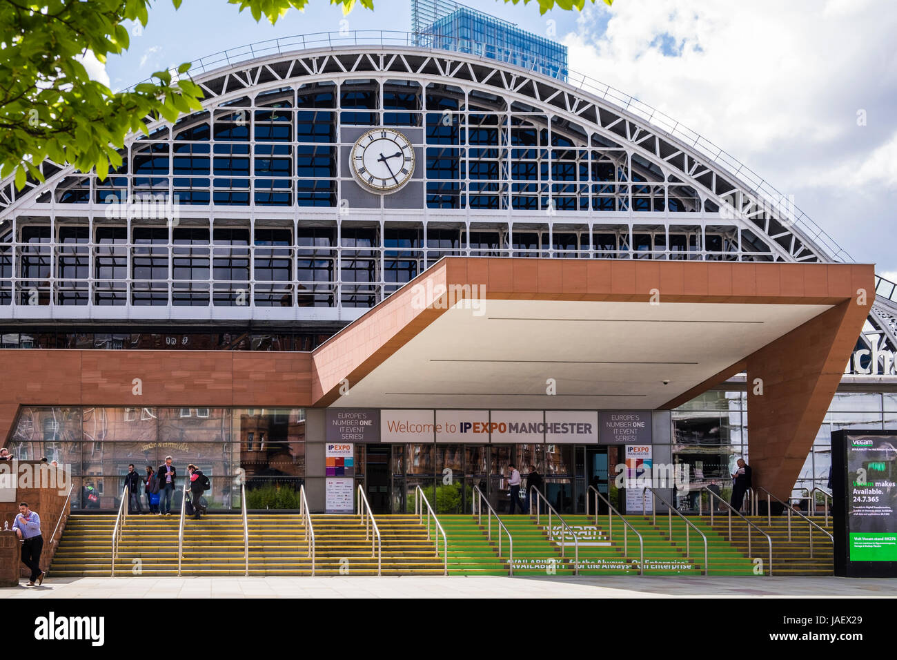 Manchester central conference centre hi-res stock photography and ...