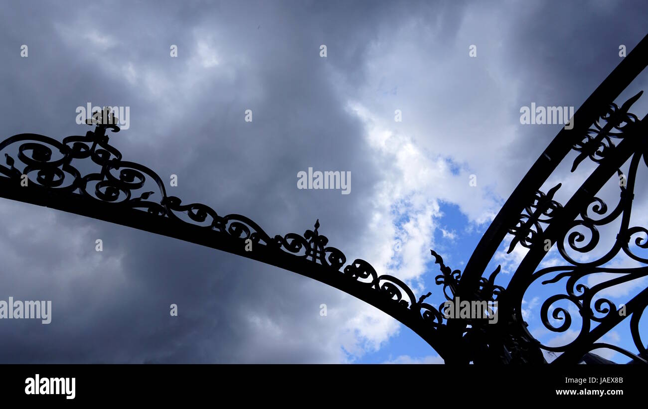 Victorian ironwork hi-res stock photography and images - Alamy