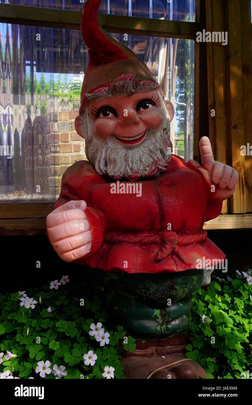 Gnome among flowers hi-res stock photography and images - Alamy