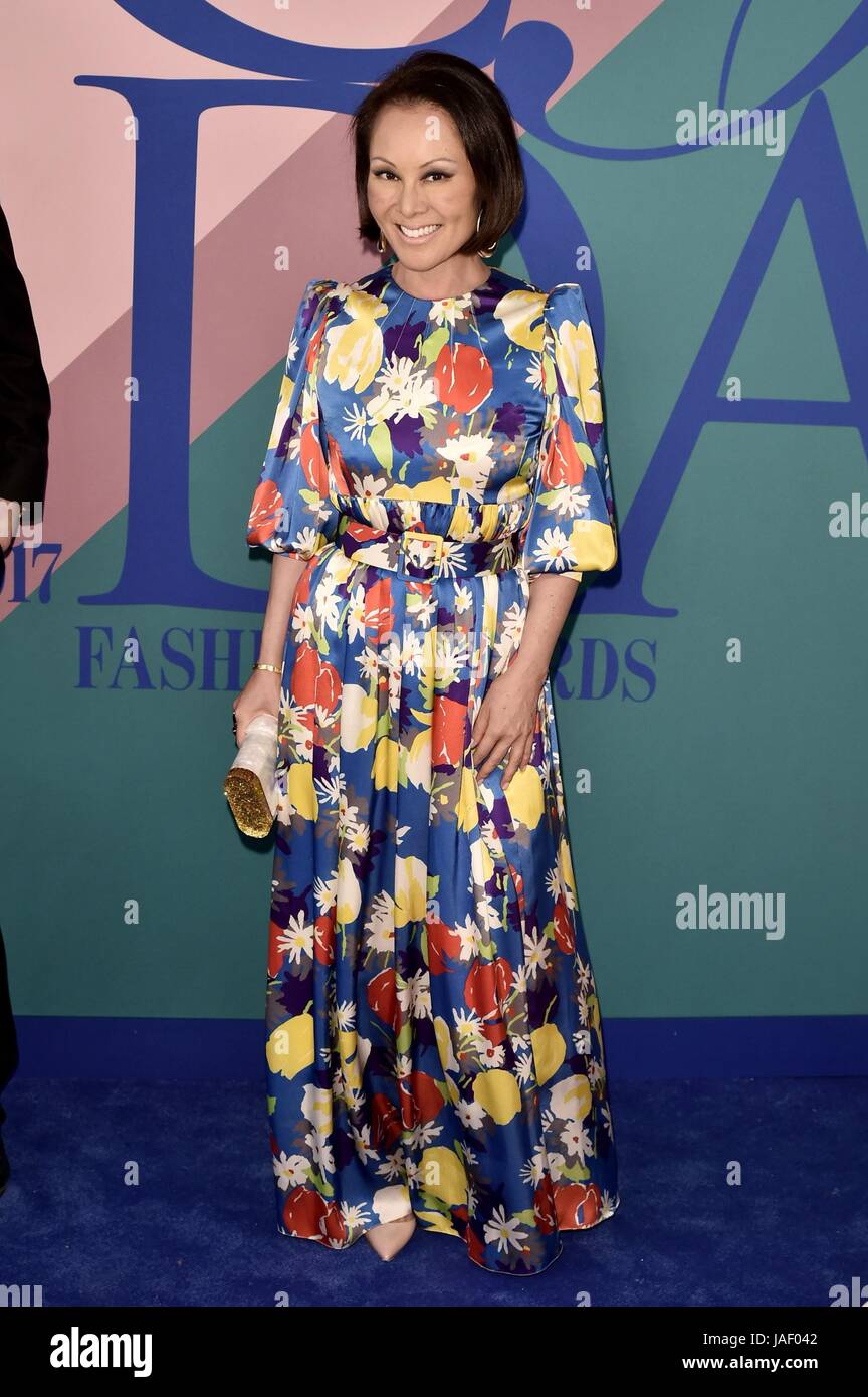 New York, NY, USA. 5th June, 2017. Alina Cho at arrivals for 2017 CFDA ...