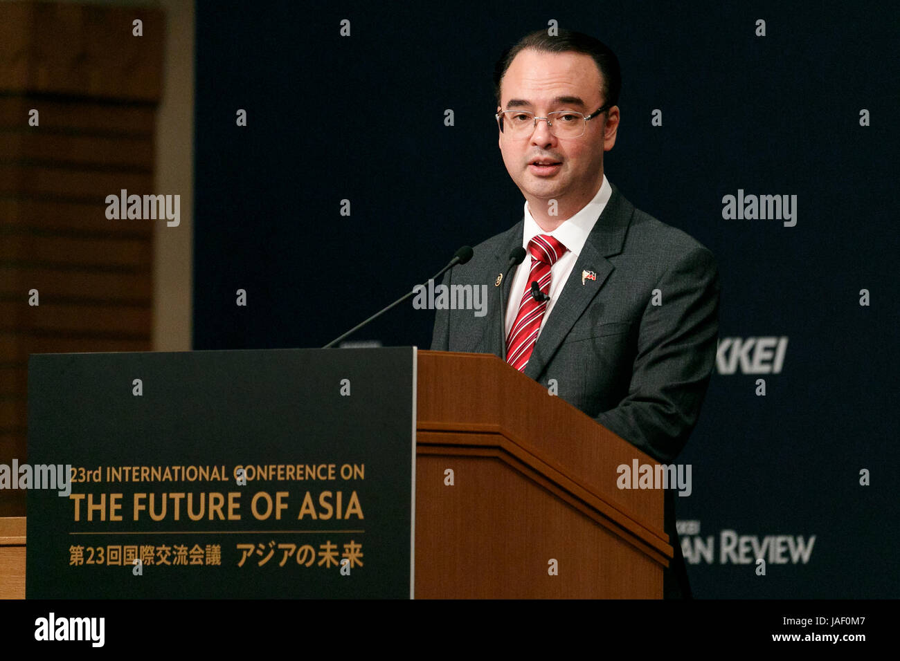 Philippines secretary hi-res stock photography and images - Alamy