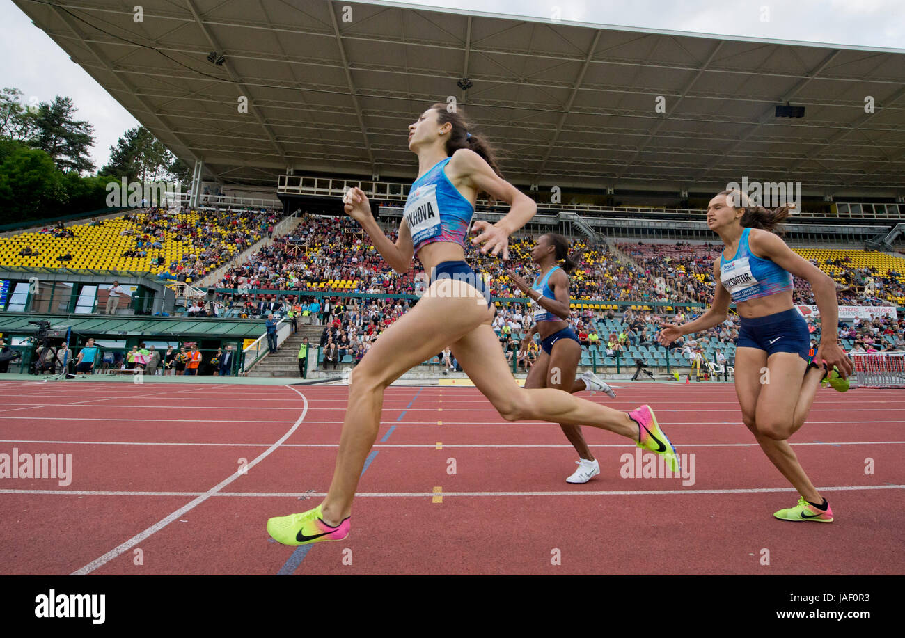 800 metres final hi-res stock photography and images - Alamy