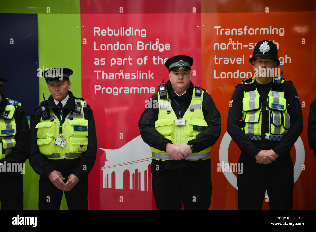 London Bridge, London, UK. 6th June 2017. Police officers and station ...