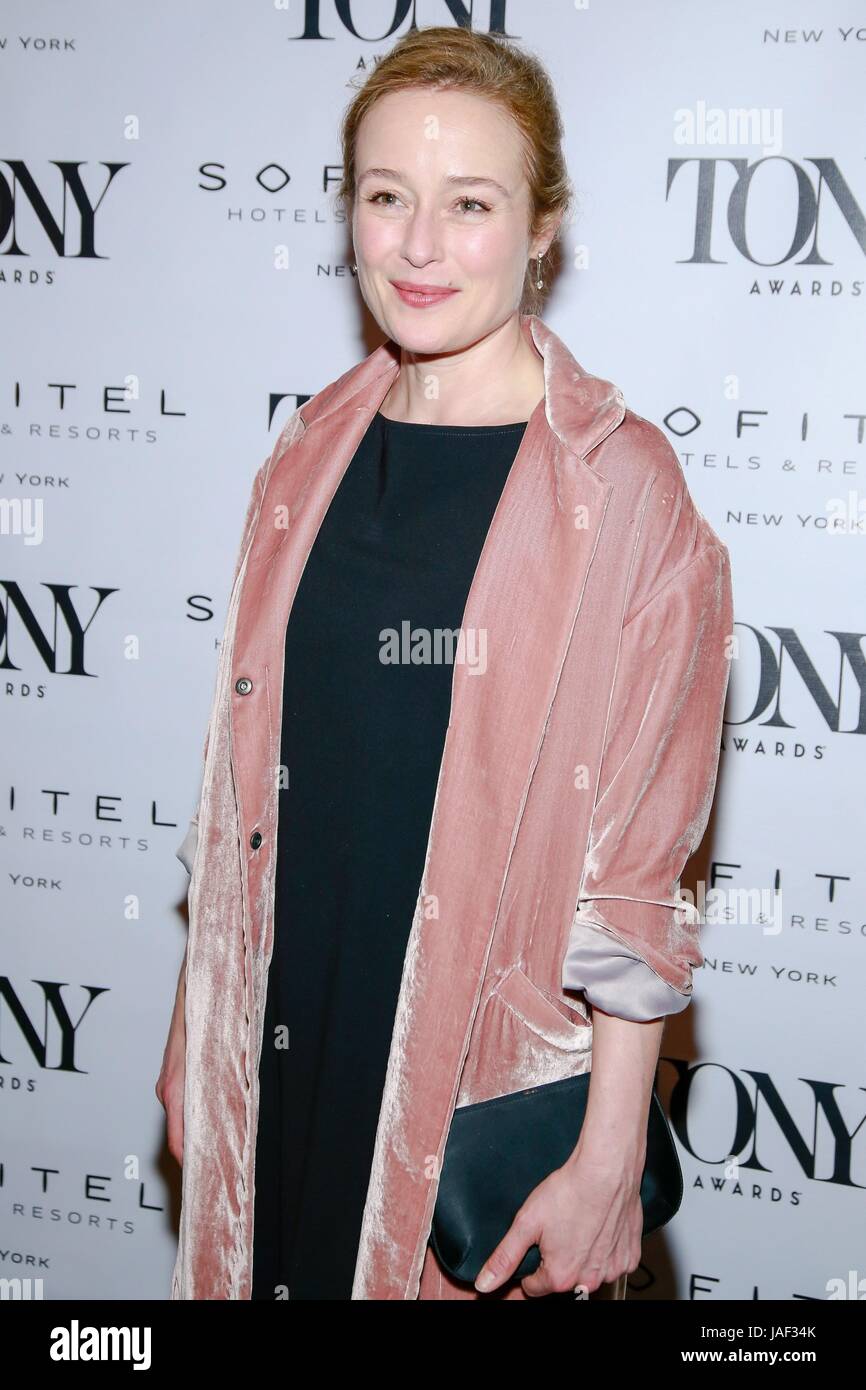New York, NY, USA. 5th June, 2017. Jennifer Ehle at arrivals for 2017 ...