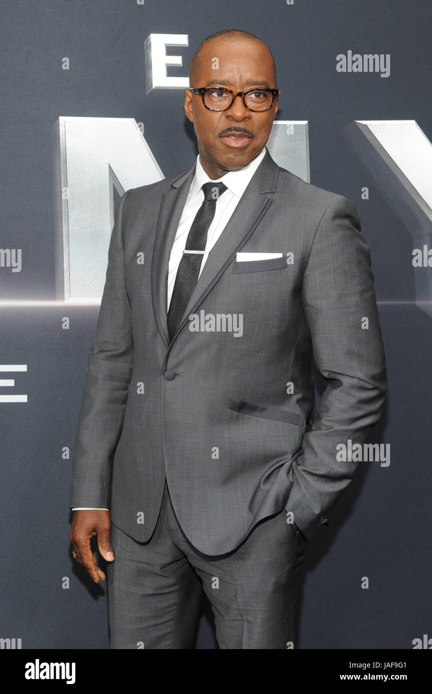 New York, NY, USA. 6th June, 2017. Courtney B. Vance attends the ...
