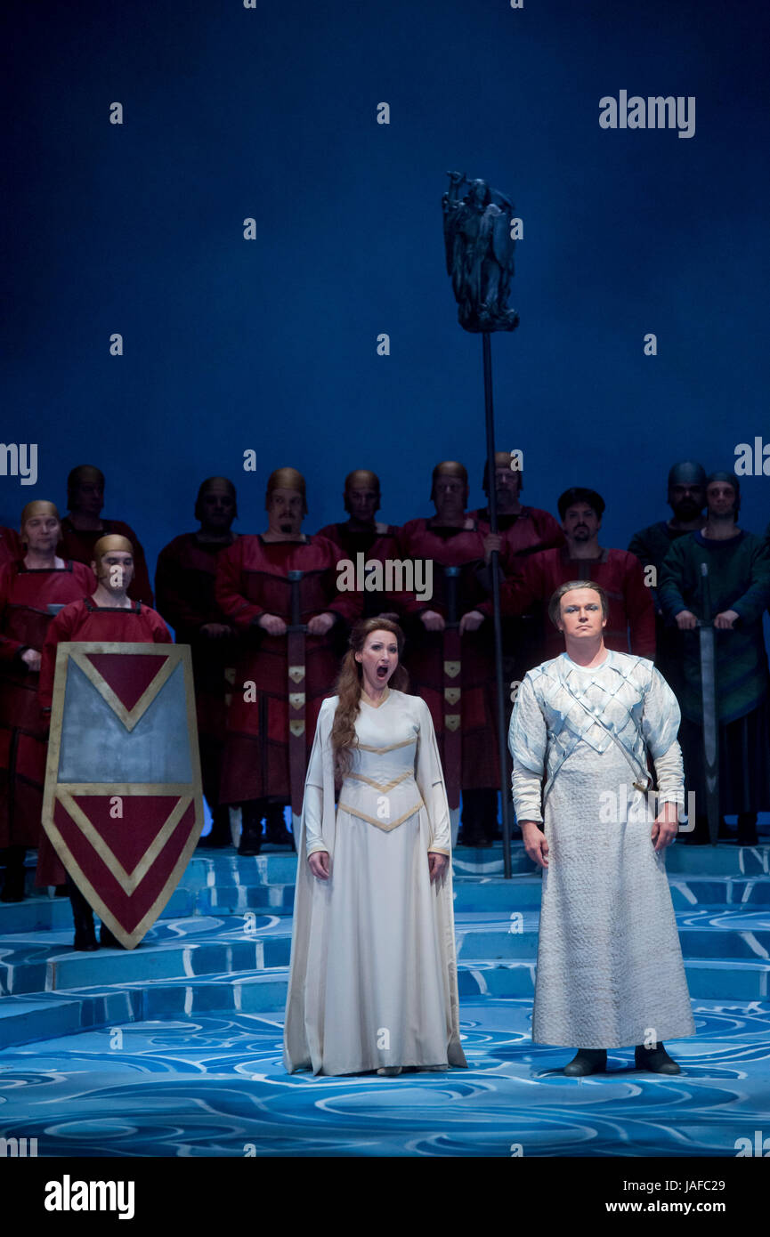 Elsa of brabant hi-res stock photography and images - Alamy