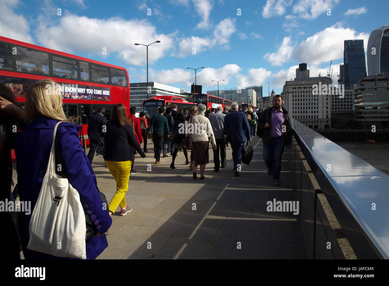 Windy Bus London High Resolution Stock Photography and Images - Alamy