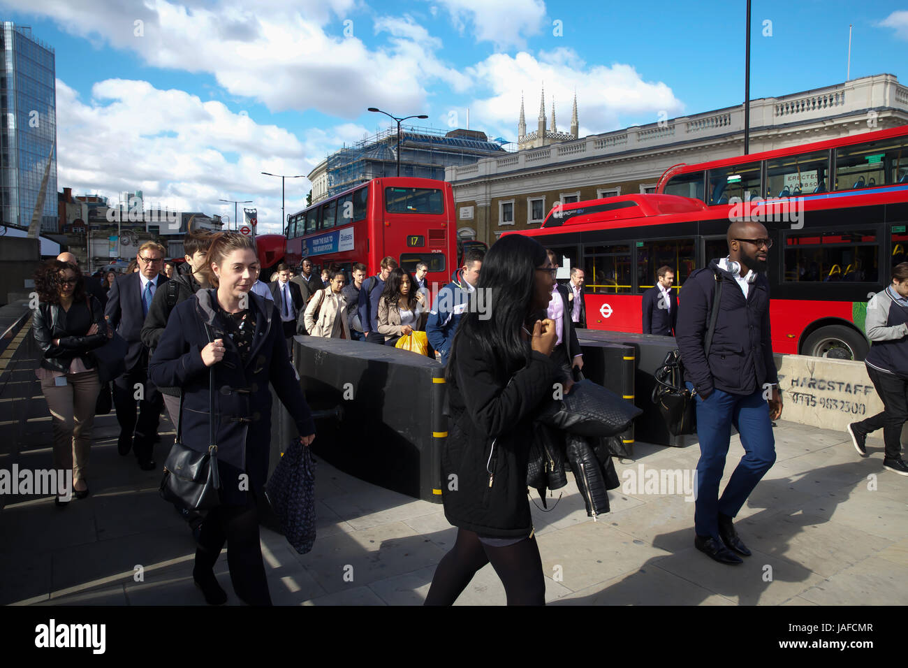 Windy Bus London High Resolution Stock Photography and Images - Alamy
