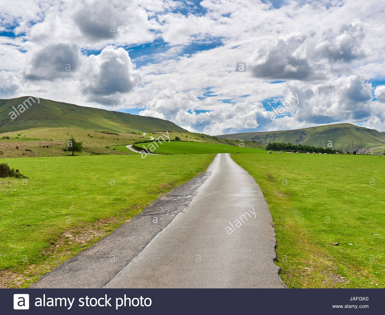 Black Mountain Pass Wales High Resolution Stock Photography and Images ...