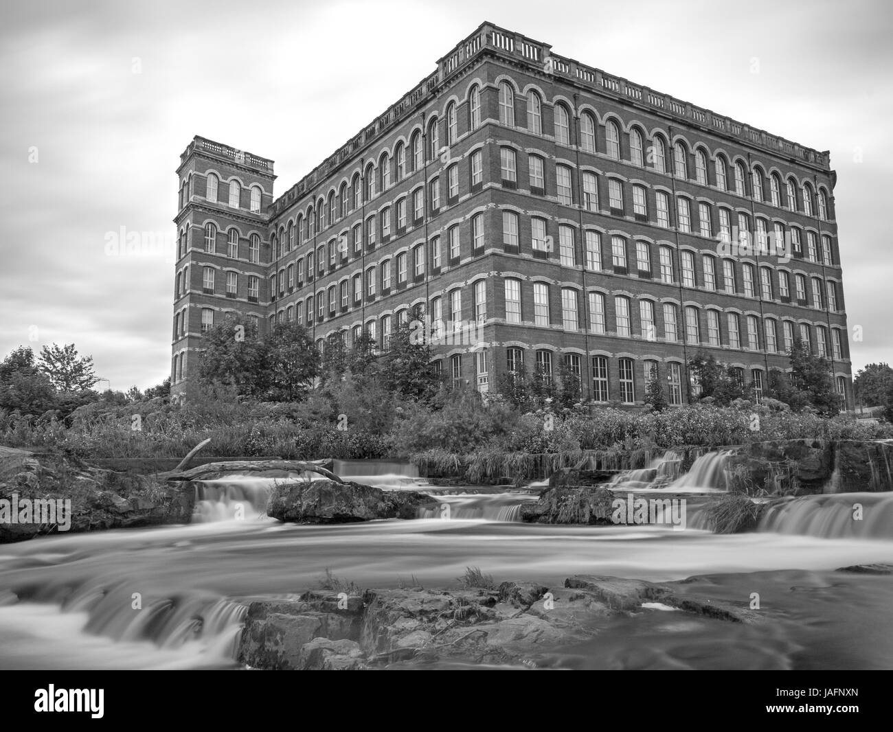 Paisley museum hi-res stock photography and images - Alamy