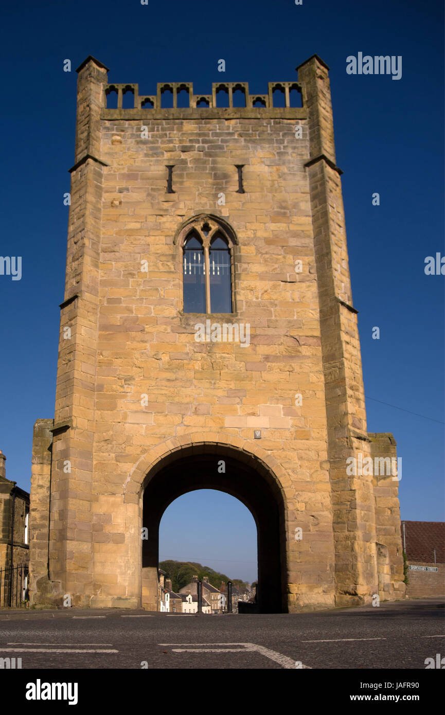 Pottergate arch hi-res stock photography and images - Alamy