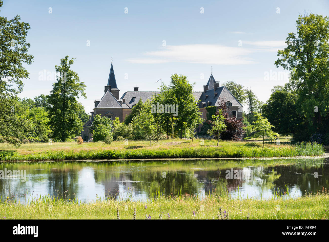 old architecture building in holland called Twickel Stock Photo - Alamy
