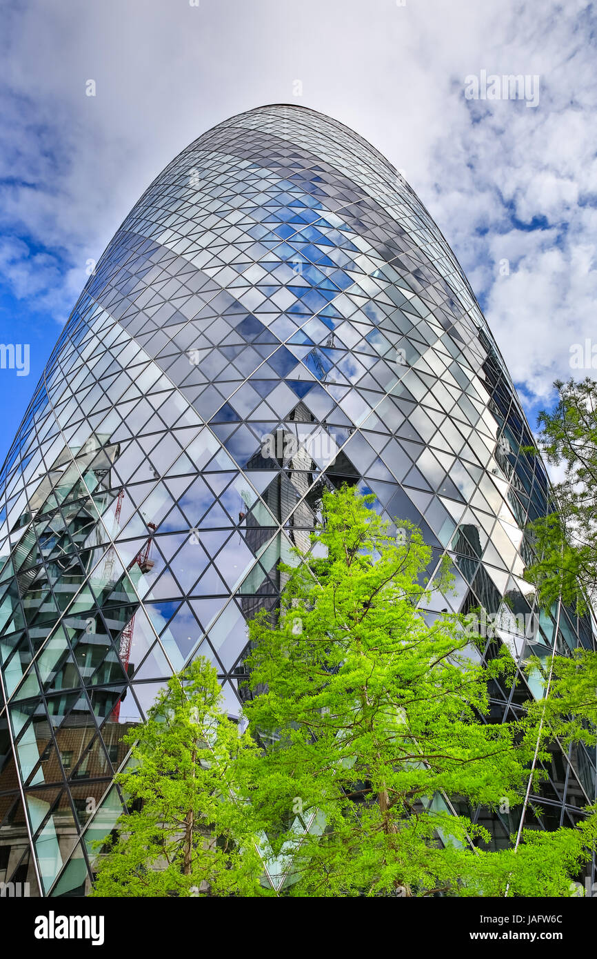 The Gherkin, iconic skyscraper building, City of London, London, UK ...