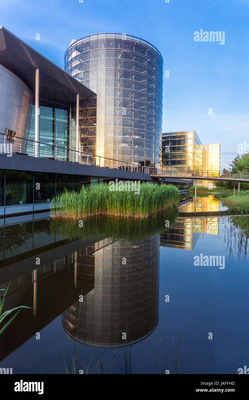 Transparent factory hi-res stock photography and images - Alamy