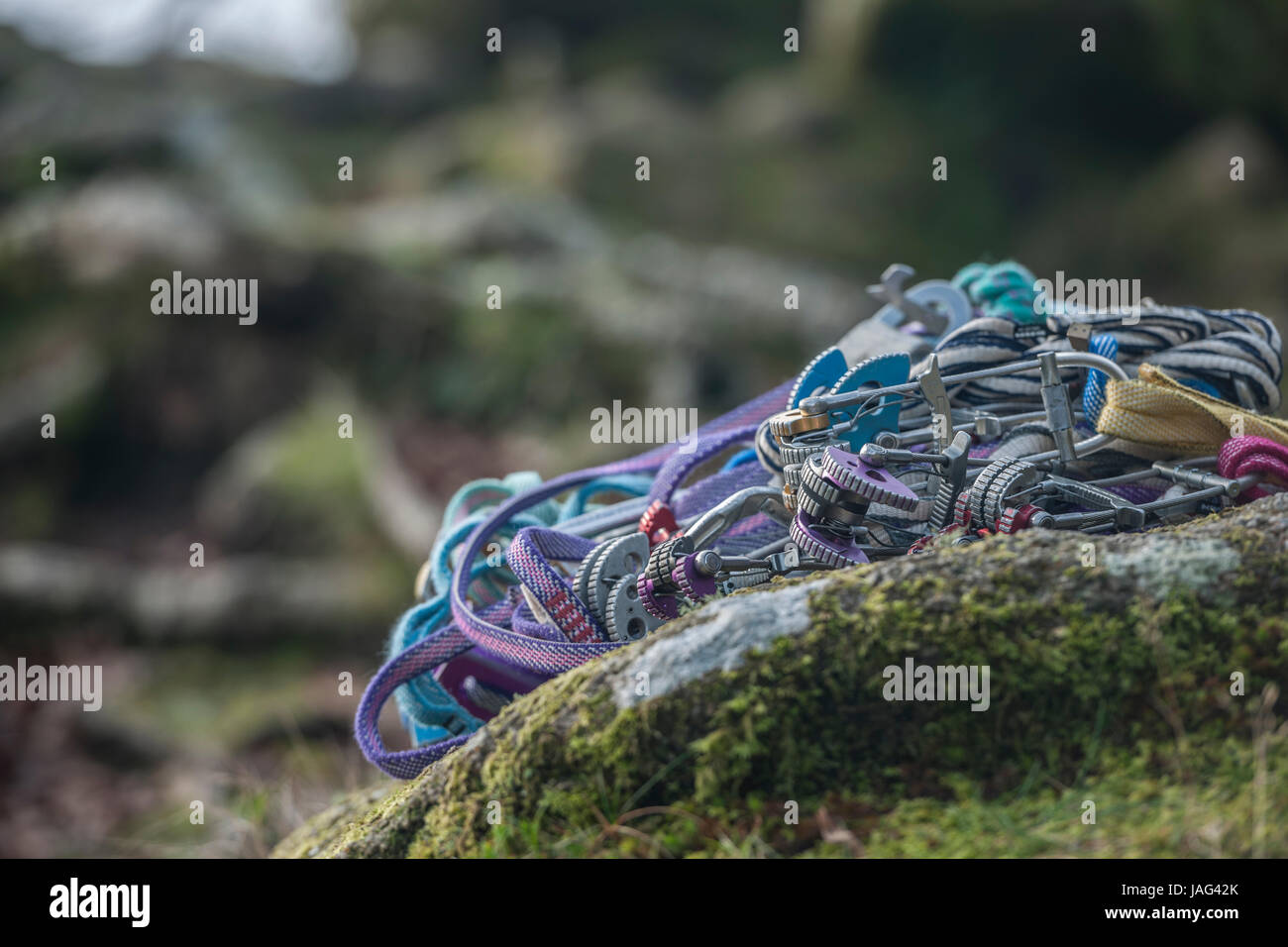 Tangle of climbing rope hi-res stock photography and images - Alamy