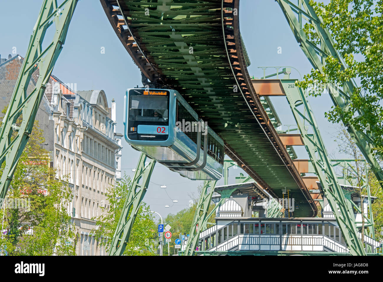 Wuppertal schwebebahn wuppertal floating tram hi-res stock photography ...