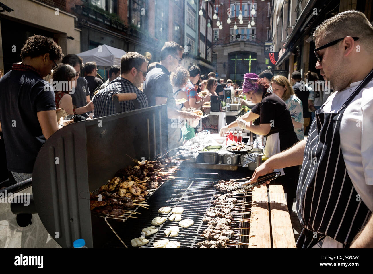 Streetfood hi-res stock photography and images - Alamy