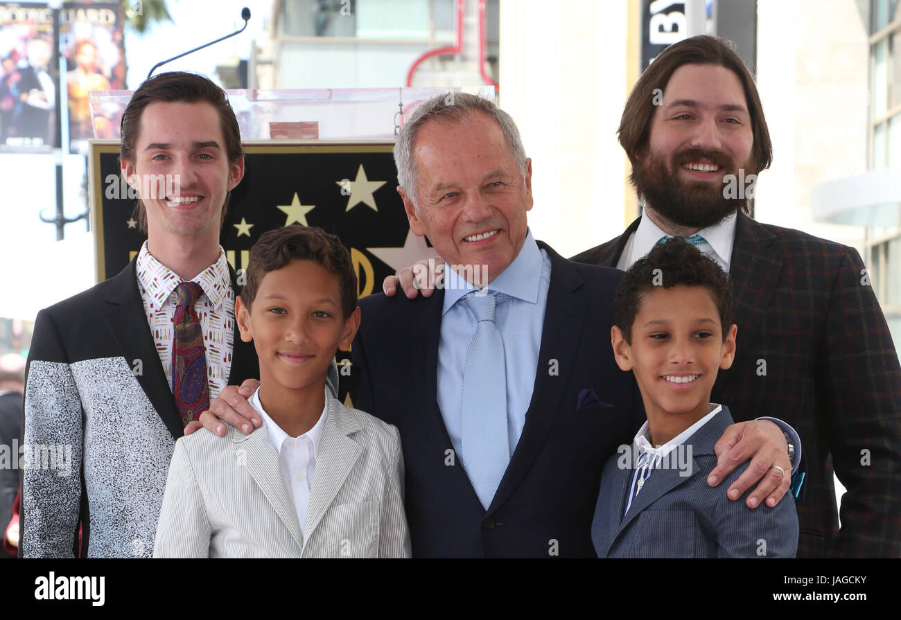 Byron puck hi-res stock photography and images - Alamy