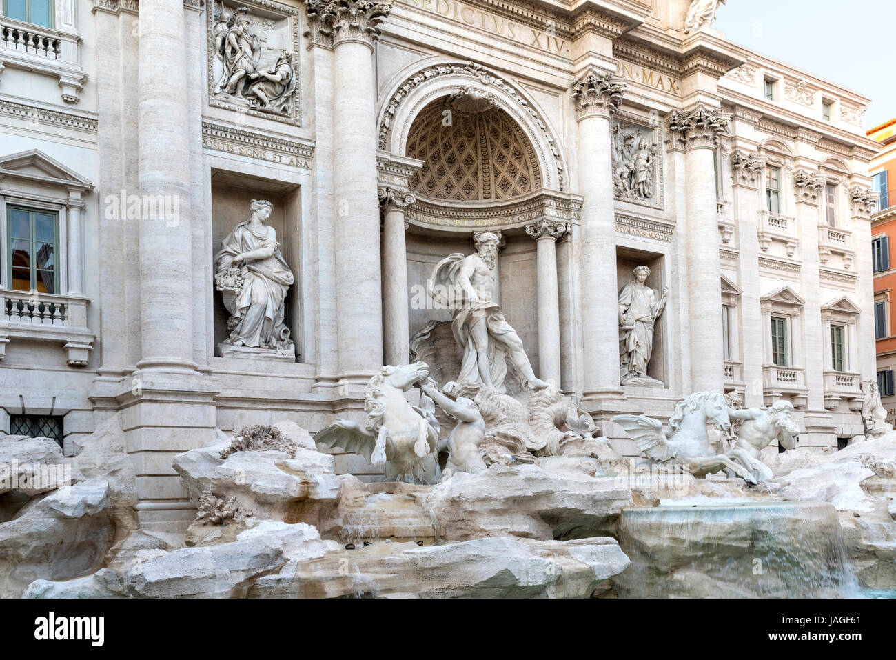 Three coins in the fountain hi-res stock photography and images - Alamy