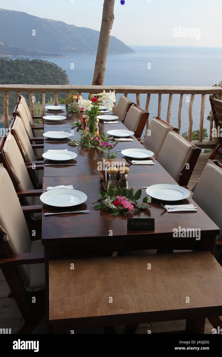 Dinner table setting hi-res stock photography and images - Alamy