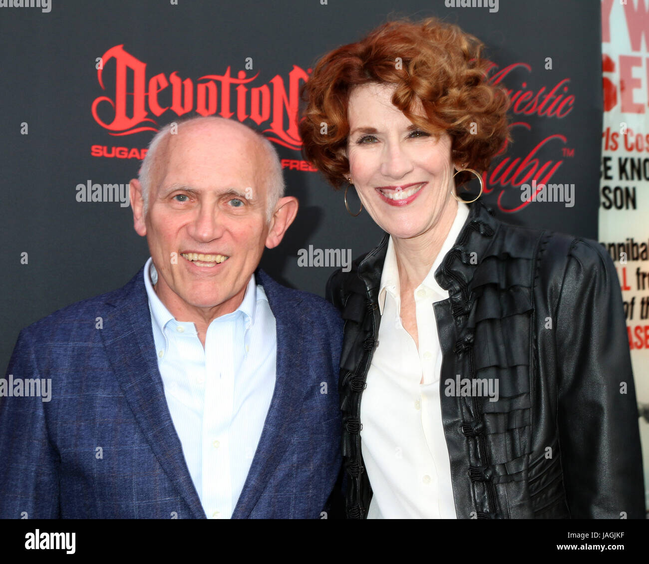 Swink hi-res stock photography and images - Alamy