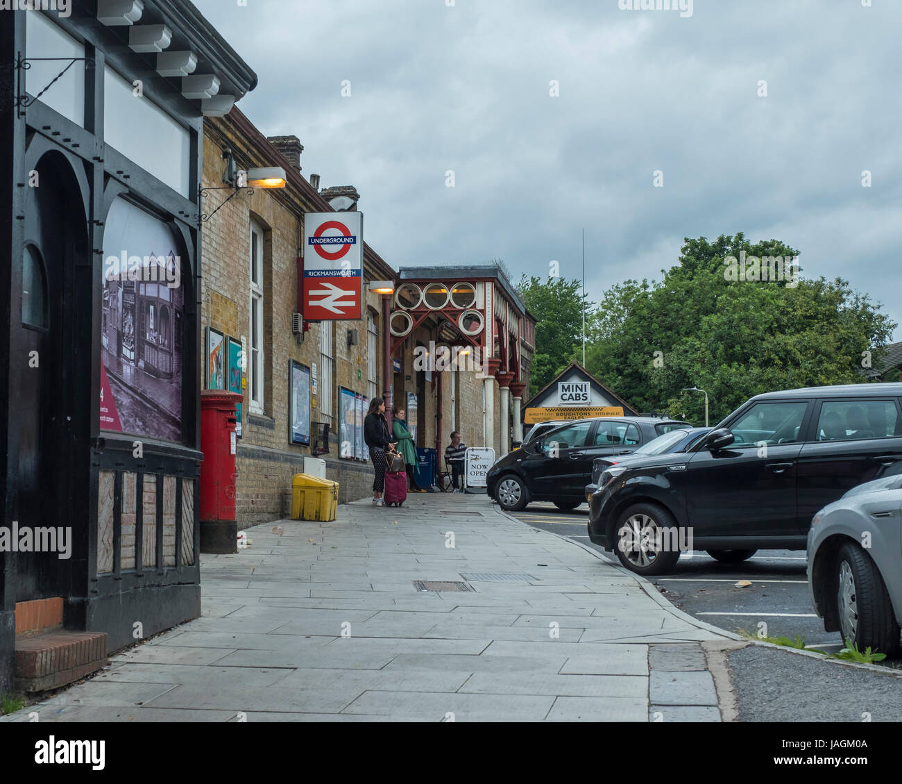 Rickmansworth tube station hi-res stock photography and images - Alamy