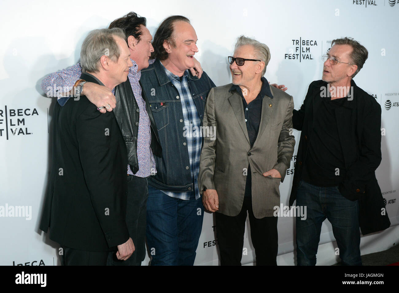 Harvey keitel reservoir dogs hi-res stock photography and images - Alamy