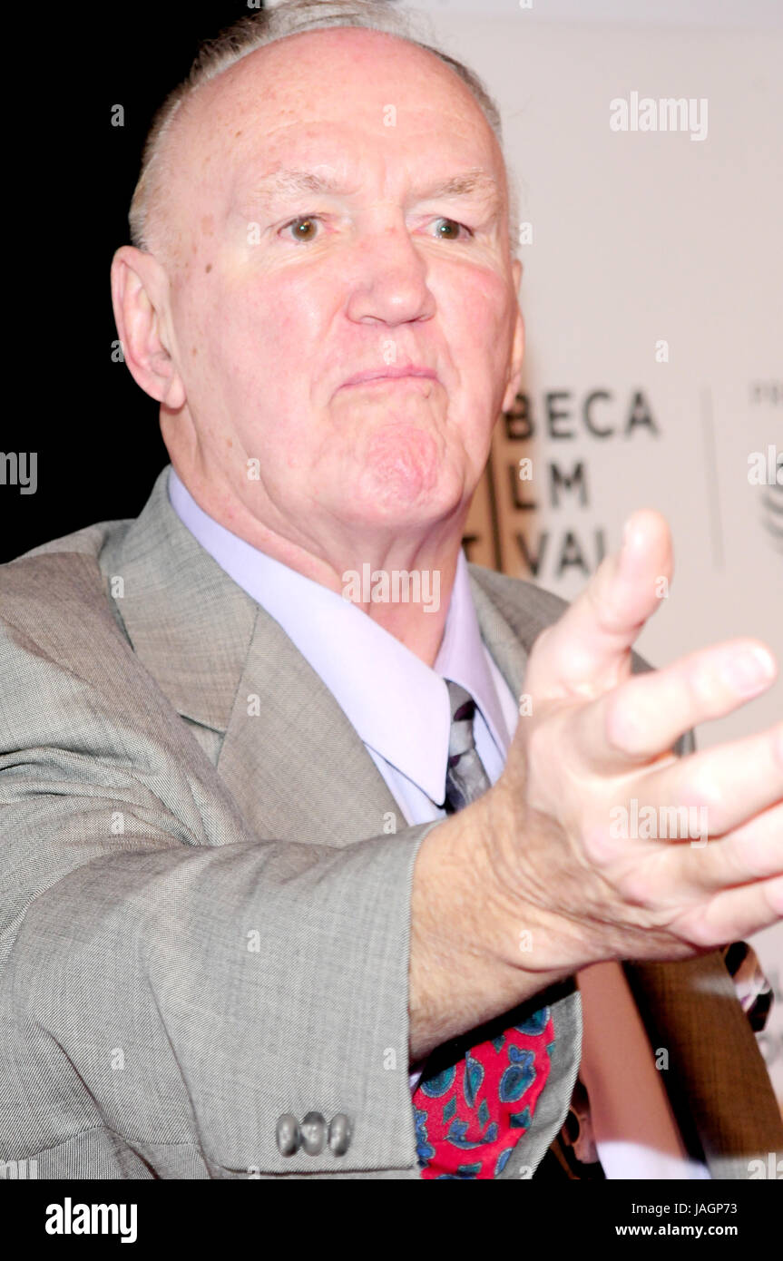 Chuck wepner hi-res stock photography and images - Alamy