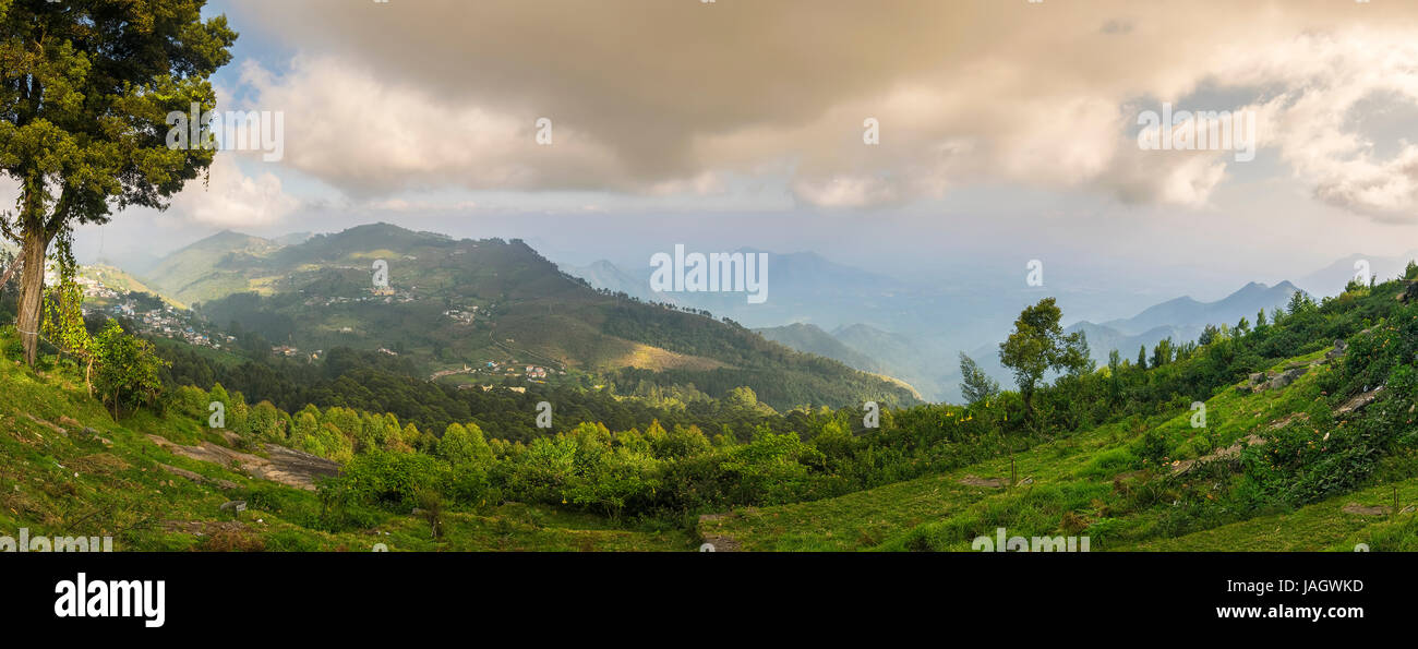 Panoramic view of beautiful Palani hills seen from Coaker's walk ...