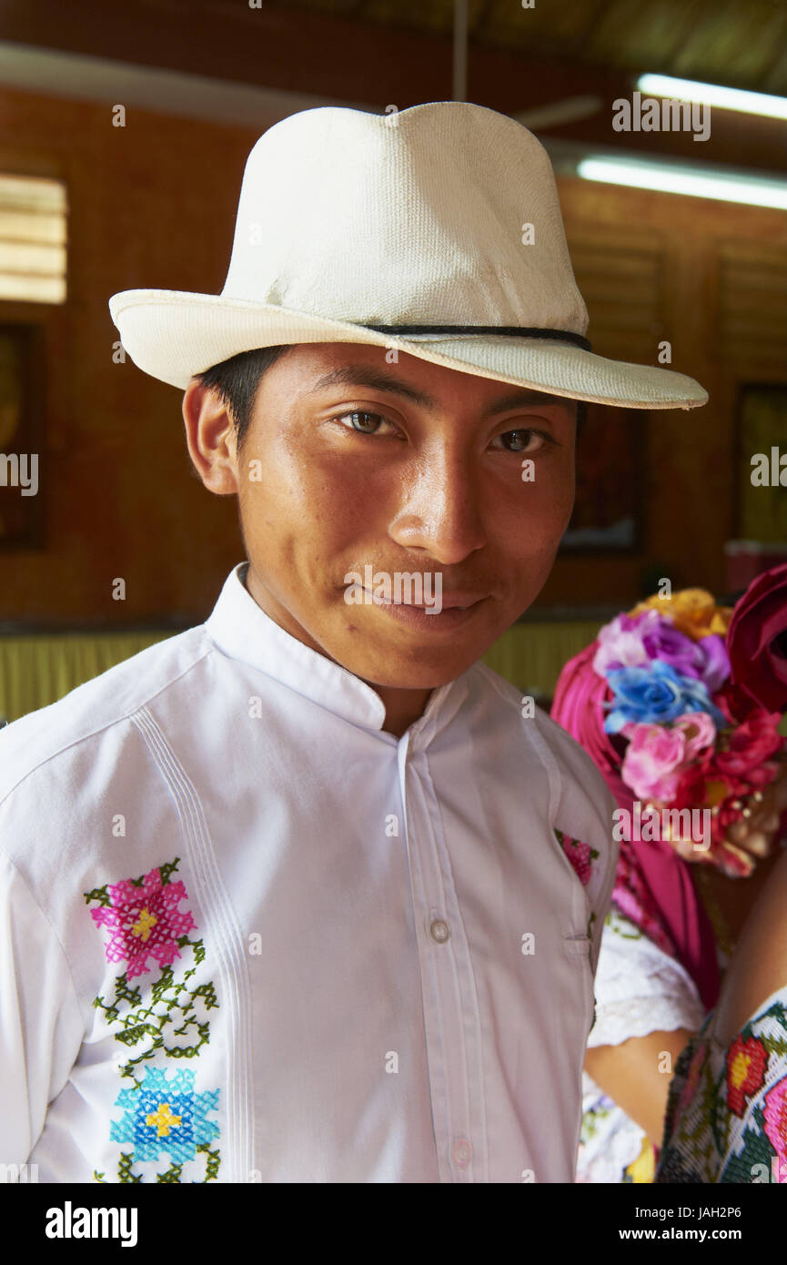 Portrait mexican man mexico hi-res stock photography and images - Alamy