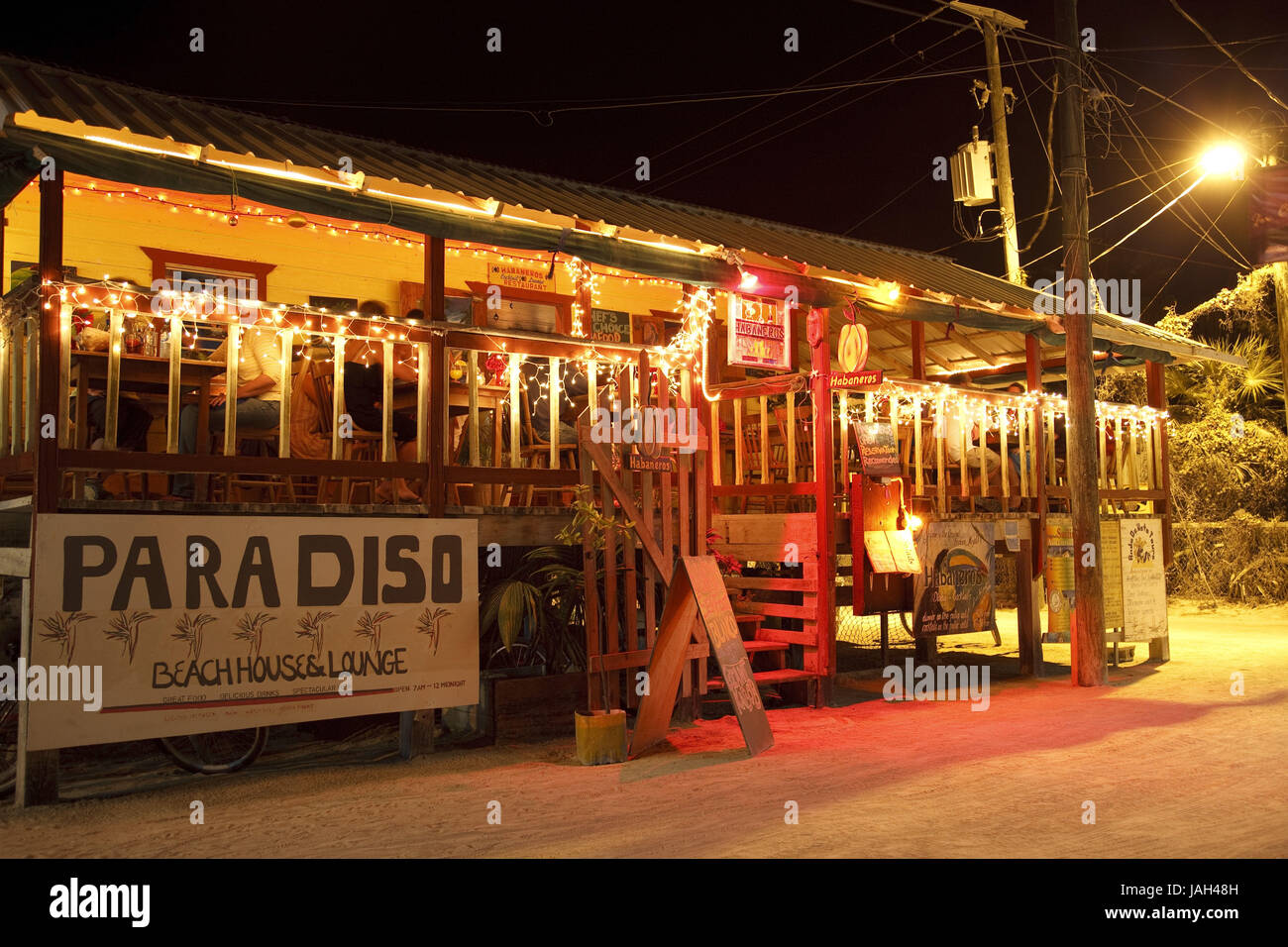 Caye caulker belize restaurants hi-res stock photography and images - Alamy