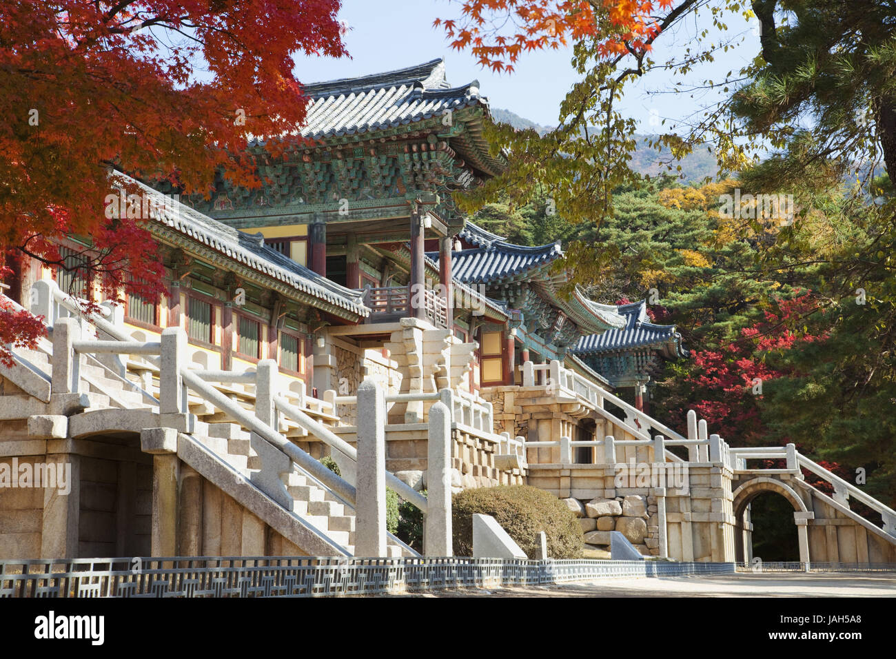 Bulguksa temple hi-res stock photography and images - Alamy