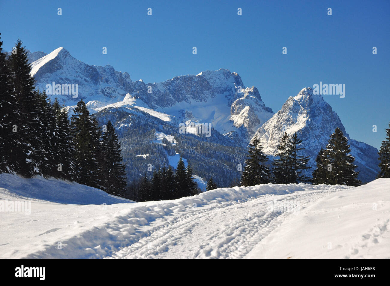 Germany,Bavaria,Zugspitze group,mountaintop,winter,Zugspitze country ...
