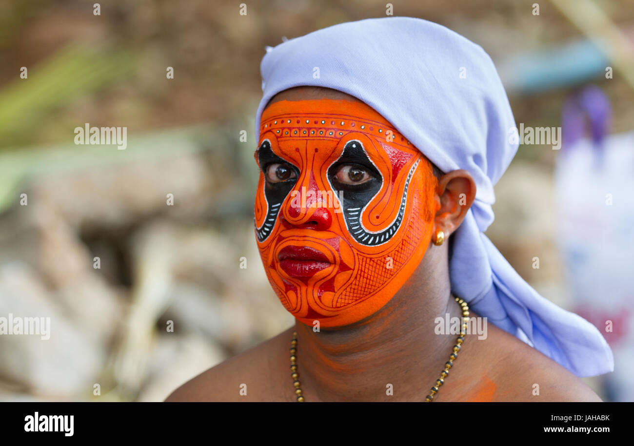 Theyyam makeup hi-res stock photography and images - Alamy