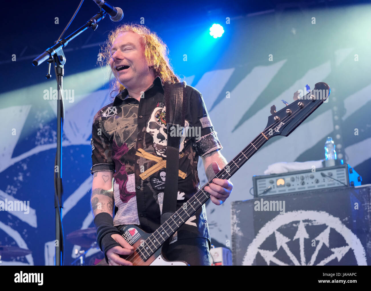 Jeremy Cunningham of The Levellers performing at Wychwood Festival ...