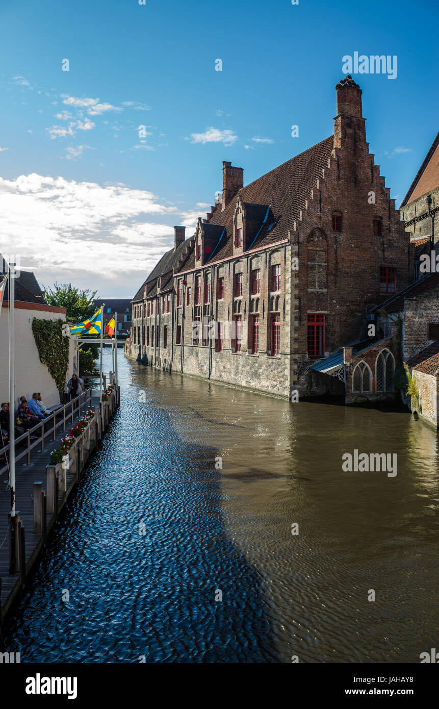 Beautiful canal belfort van brugge hi-res stock photography and images ...