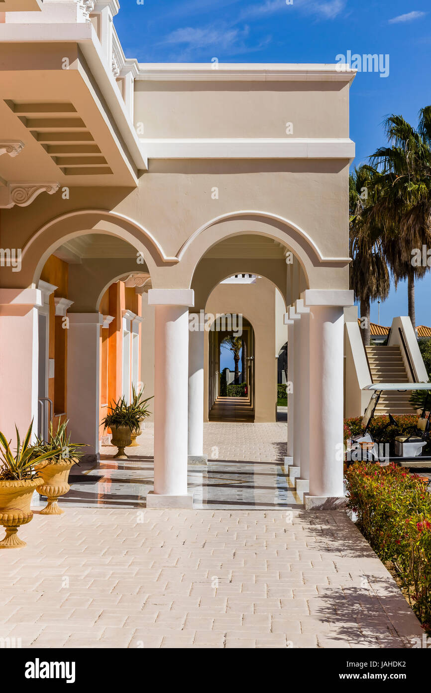 Traditional greek house facade and streets in Greece Stock Photo - Alamy