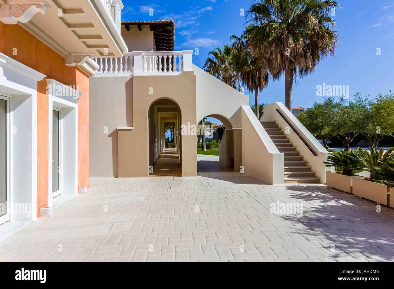 Traditional greek house facade and streets in Greece Stock Photo - Alamy