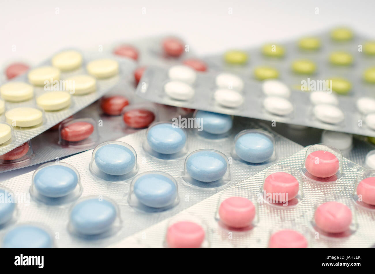 Filmtabletten hi-res stock photography and images - Alamy