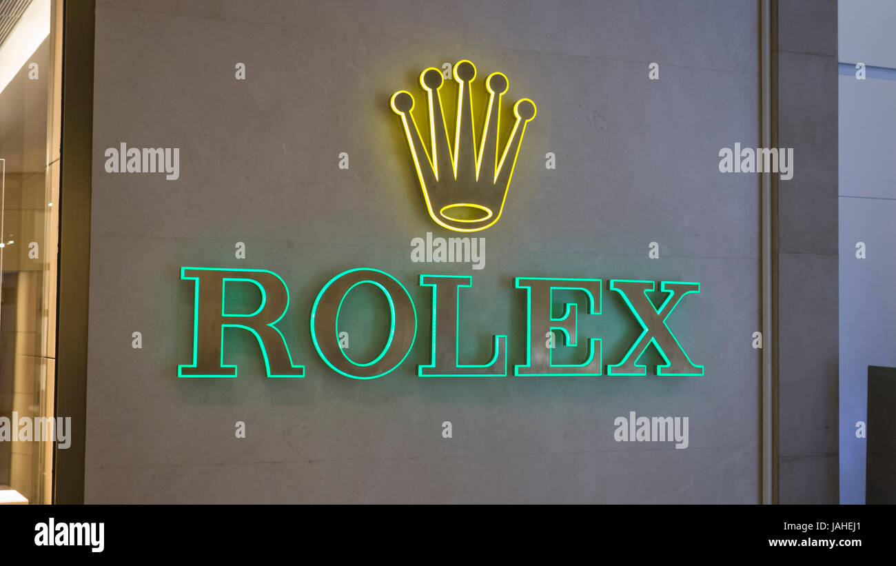 Rolex Watch Store Display High Resolution Stock Photography and Images ...