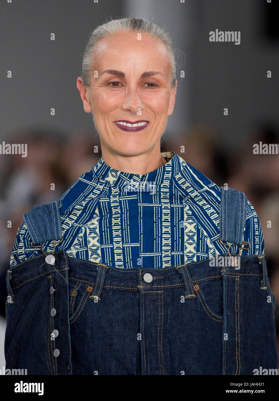 British fashion commentator hi-res stock photography and images - Alamy