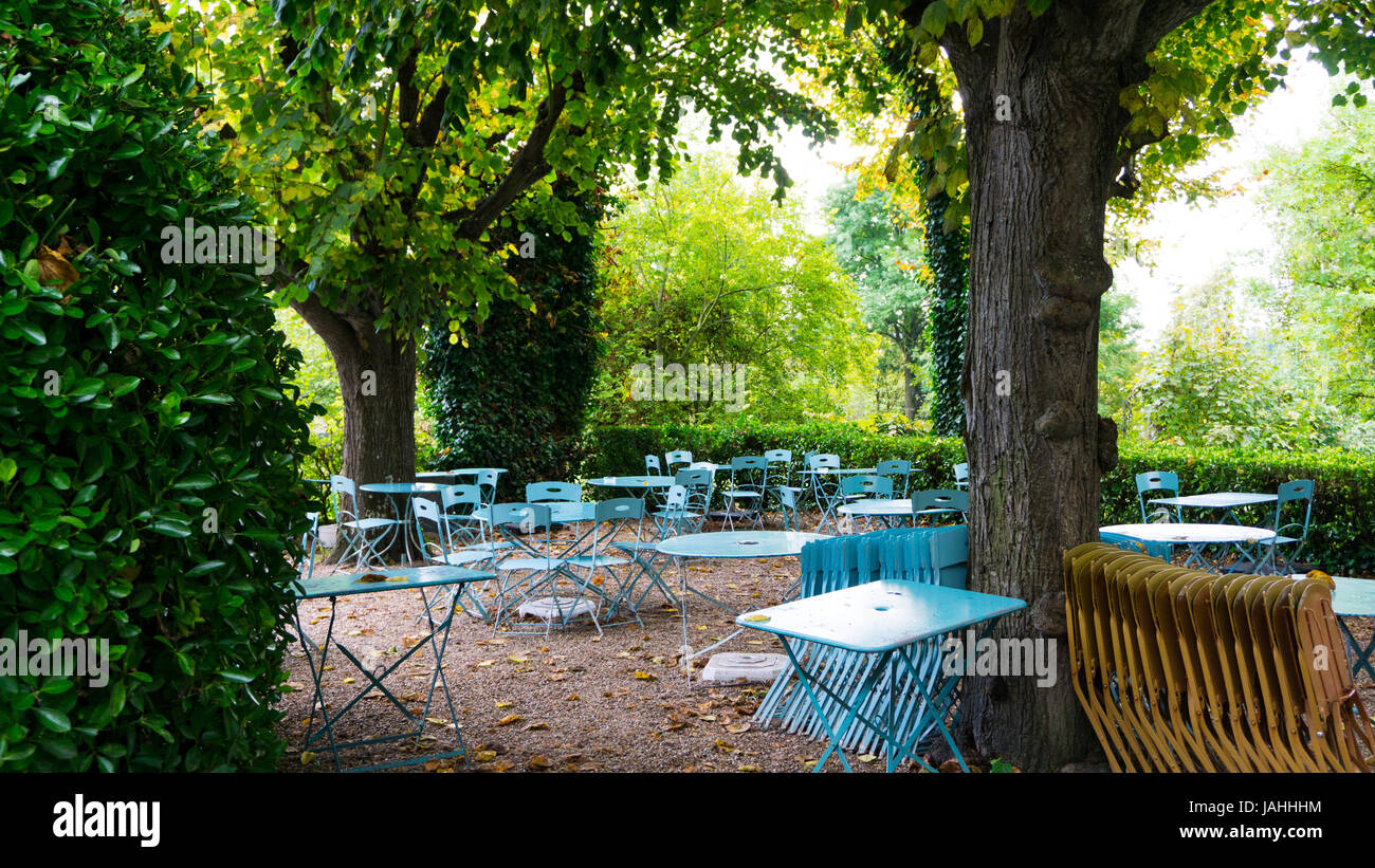 Pretty cafe in french village hi-res stock photography and images - Alamy