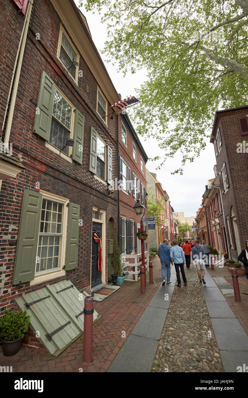 elfreths alley in the old city of Philadelphia USA Stock Photo - Alamy