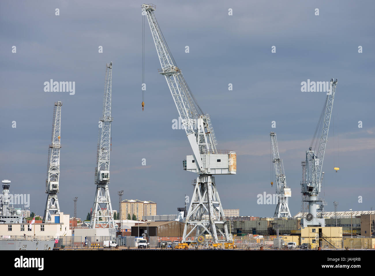 Dock Cranes Stock Photos & Dock Cranes Stock Images - Alamy