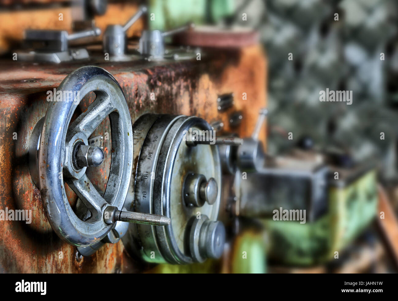 Drive wheel connected hi-res stock photography and images - Alamy
